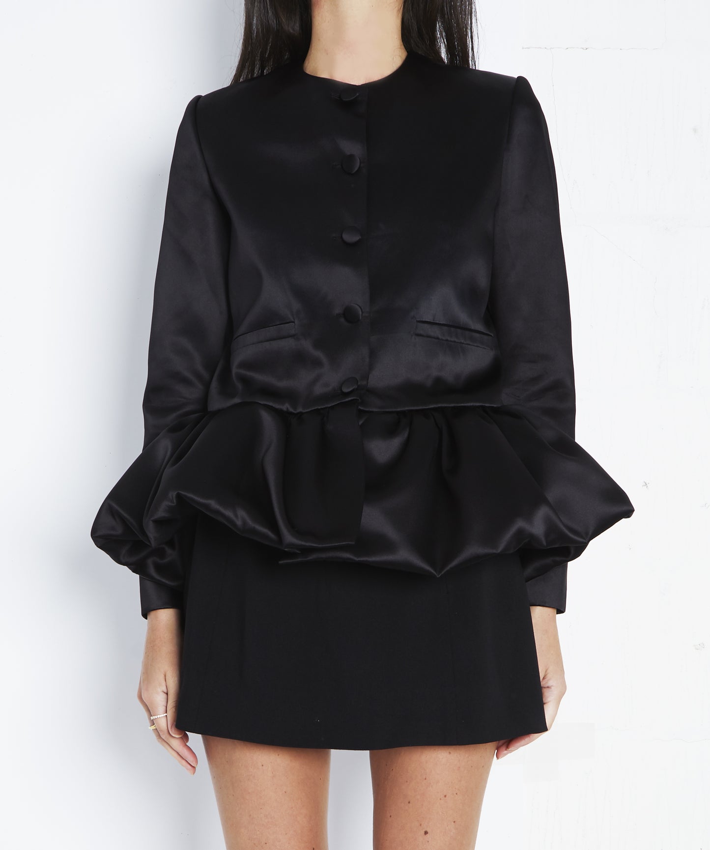 Peplum Noble Cropped Jacket in Black Silk | Liberowe – LIBEROWE